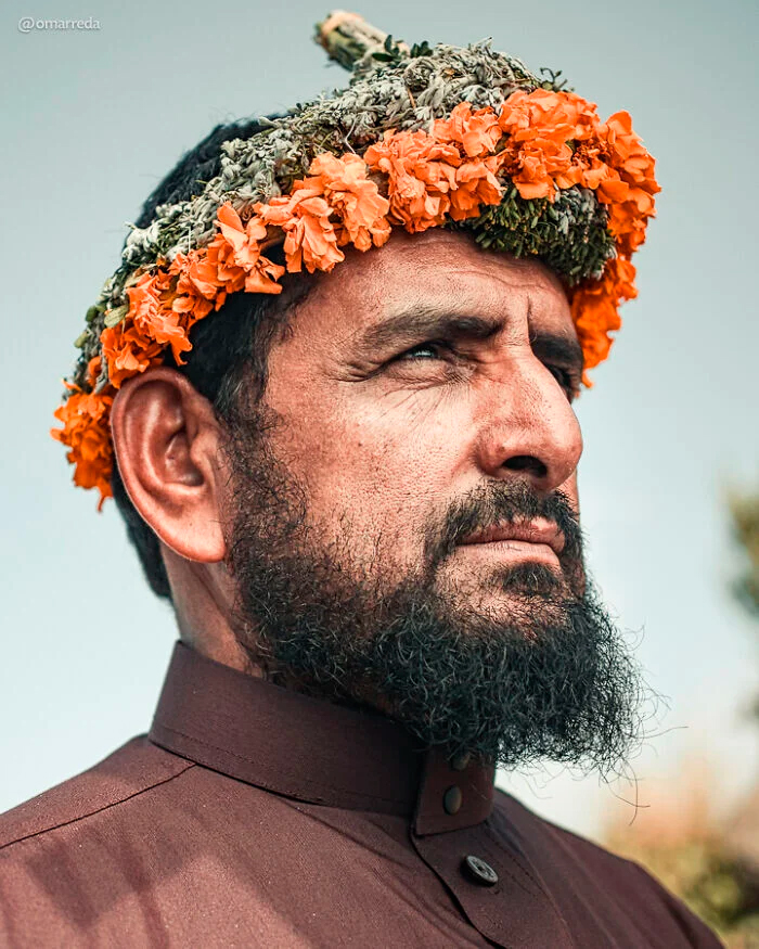 FOTOGRAFIA | El fotógrafo Omar Reda retrata a los "hombres flor ...